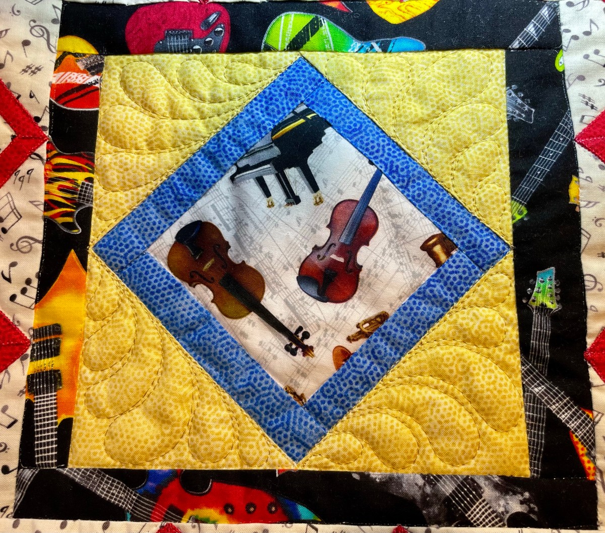 A Musical Quilt! – Handmade by Lennea